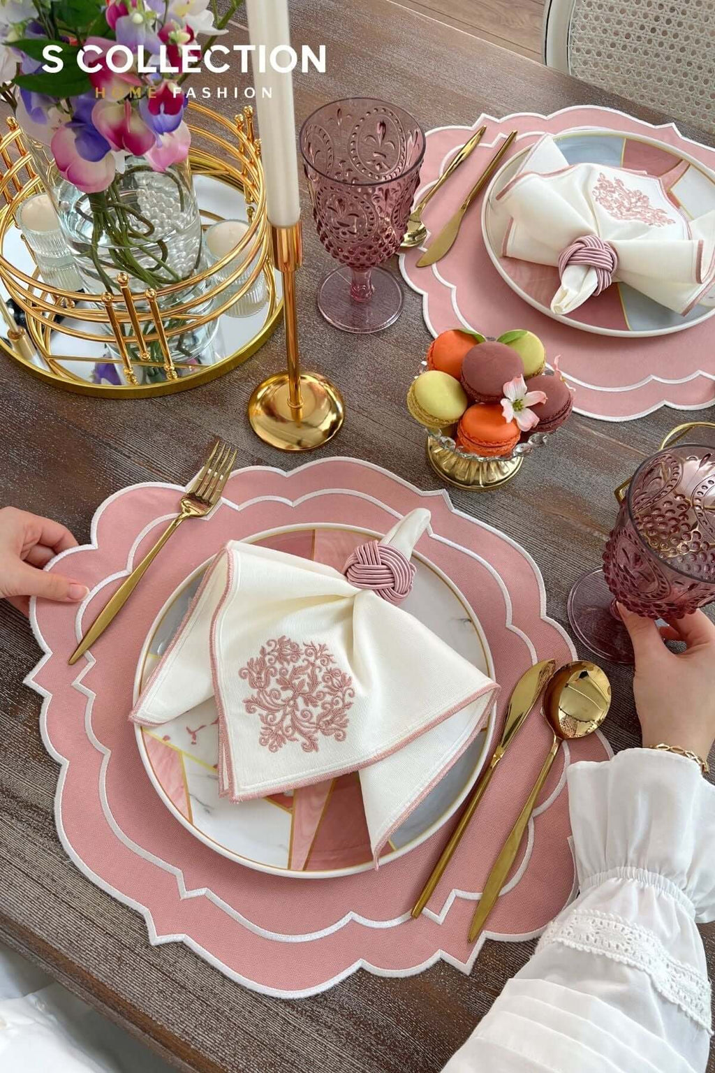 Beautiful Table placemat set for Unique dinning setting